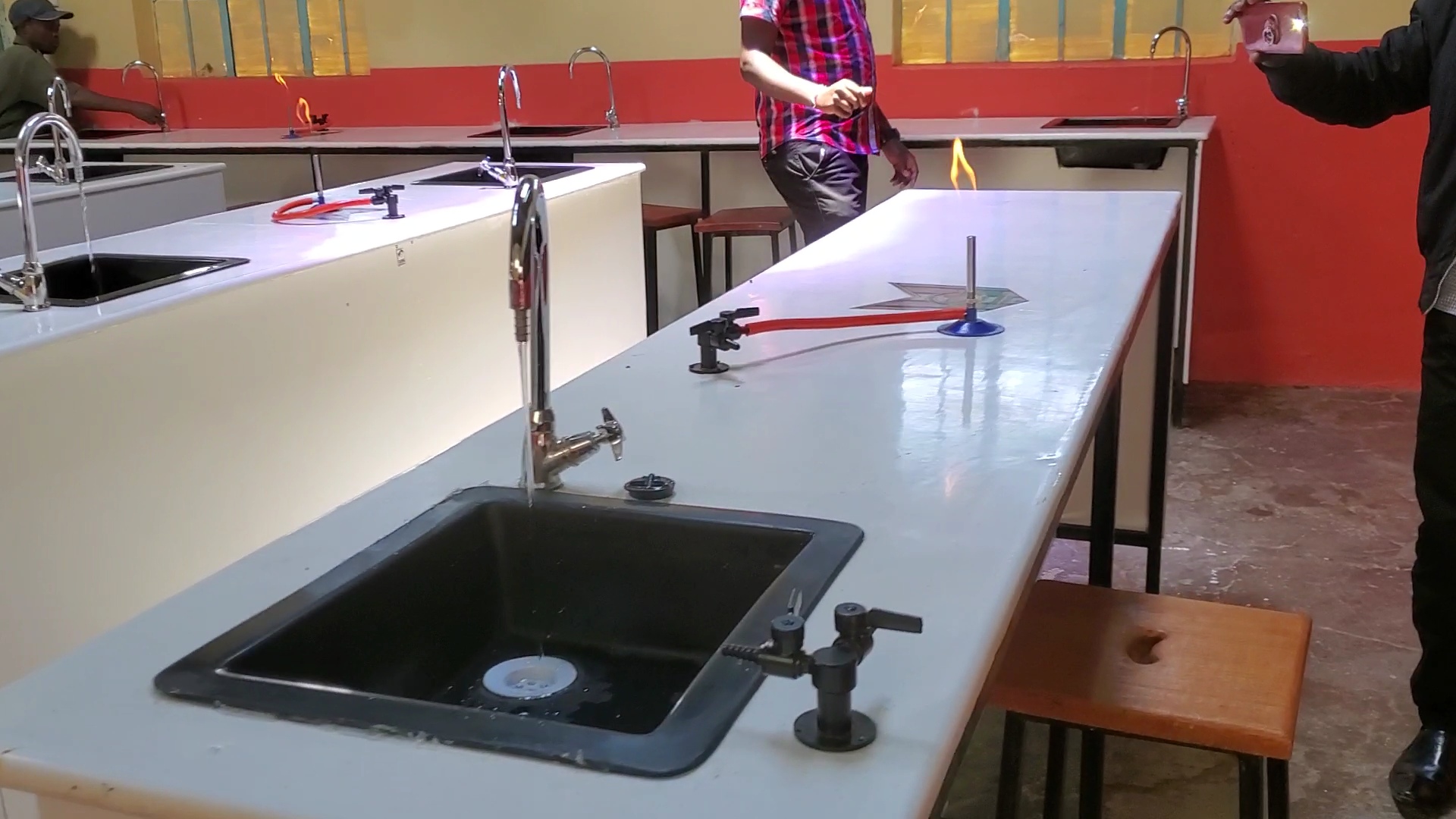 School Laboratories Gas Installation - Gas installation services and ...